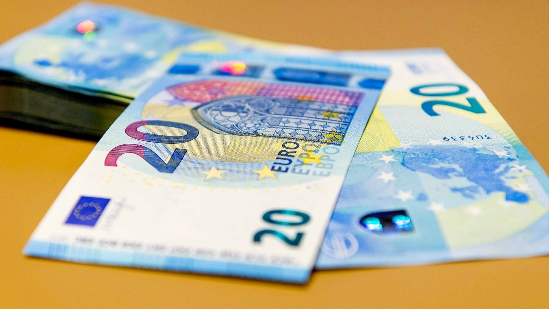 El subsidio del SEPE de 14.400 euros que se puede cobrar durante 30 ...