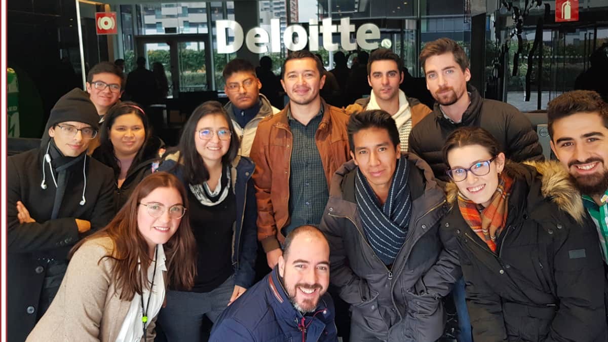 Deloitte busca nuevos profesionales: beneficios sociales y contratos ...