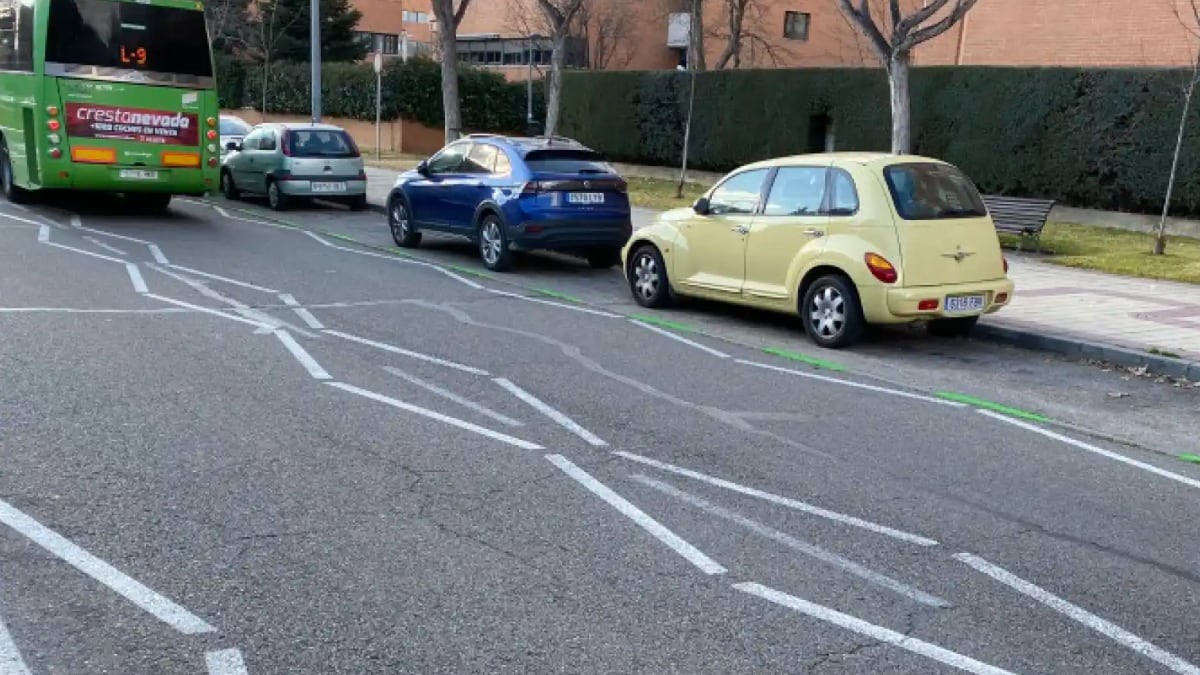 Qué significan las líneas quebradas en la carretera: así es la nueva ...