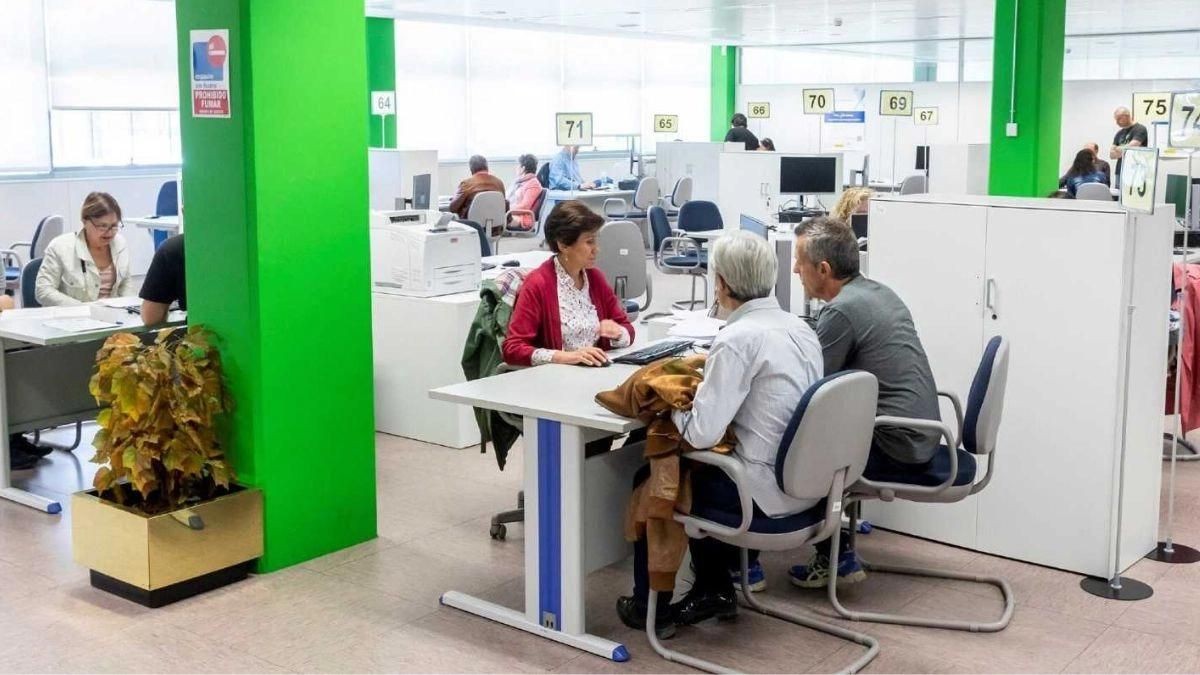 El SEPE publica ofertas de empleo para trabajar como administrativo en ...