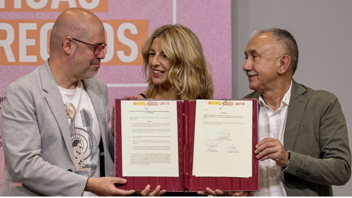 Yolanda Díaz da el primer paso para subir el Salario Mínimo ...